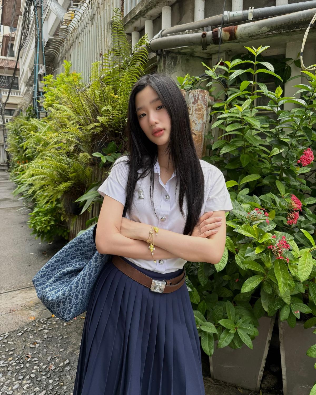 Who Is Tu Tontawan? Essential Facts on the Thai It Girl