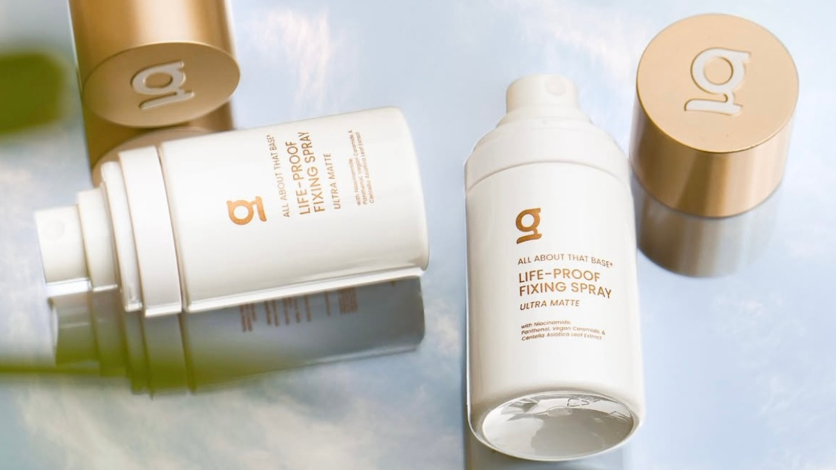 What's the Difference Between Setting Spray and Fixing Spray?