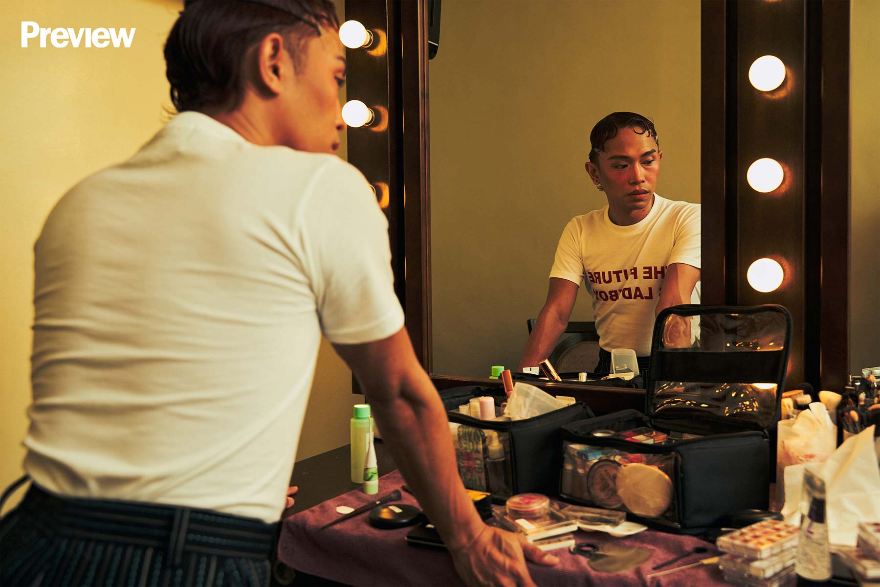 The Phenomenon of Phi Palmos