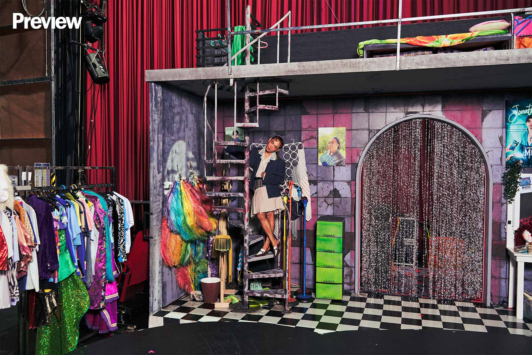 The Phenomenon of Phi Palmos