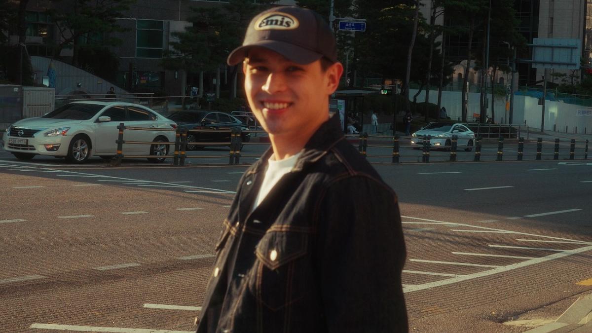 The Exact Caps Ralph de Leon Loves to Wear on Repeat