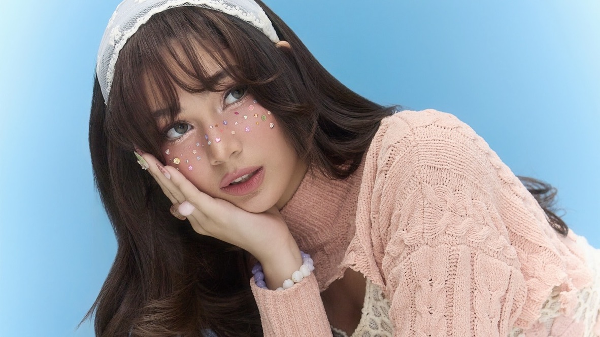Charlie Fleming Is a Dazzling Doll in Her 17th Birthday Photoshoot