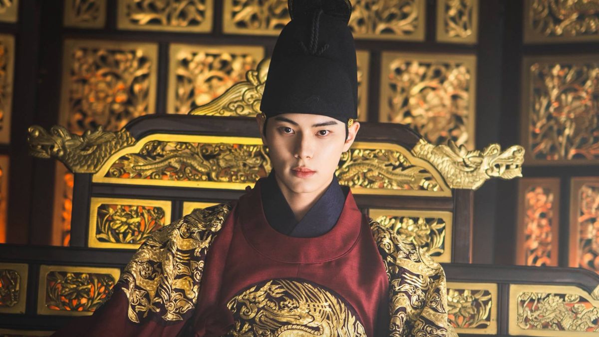 Did You Know? A Real-Life Tyrant King Inspired the Male Lead in "Bon ...