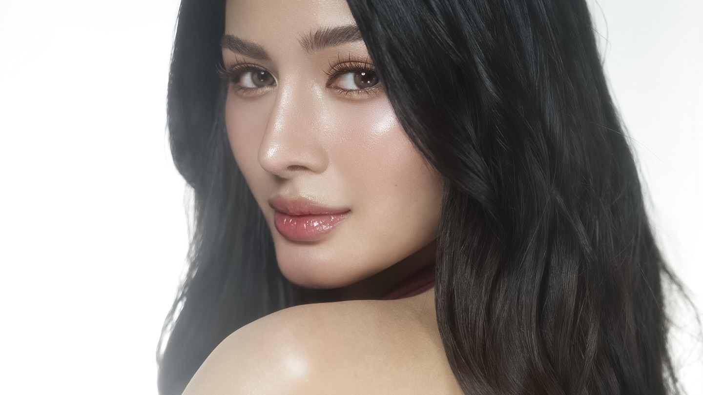 The Exact Lip Products AZ Martinez Swears By, As Told by Her Makeup Artist