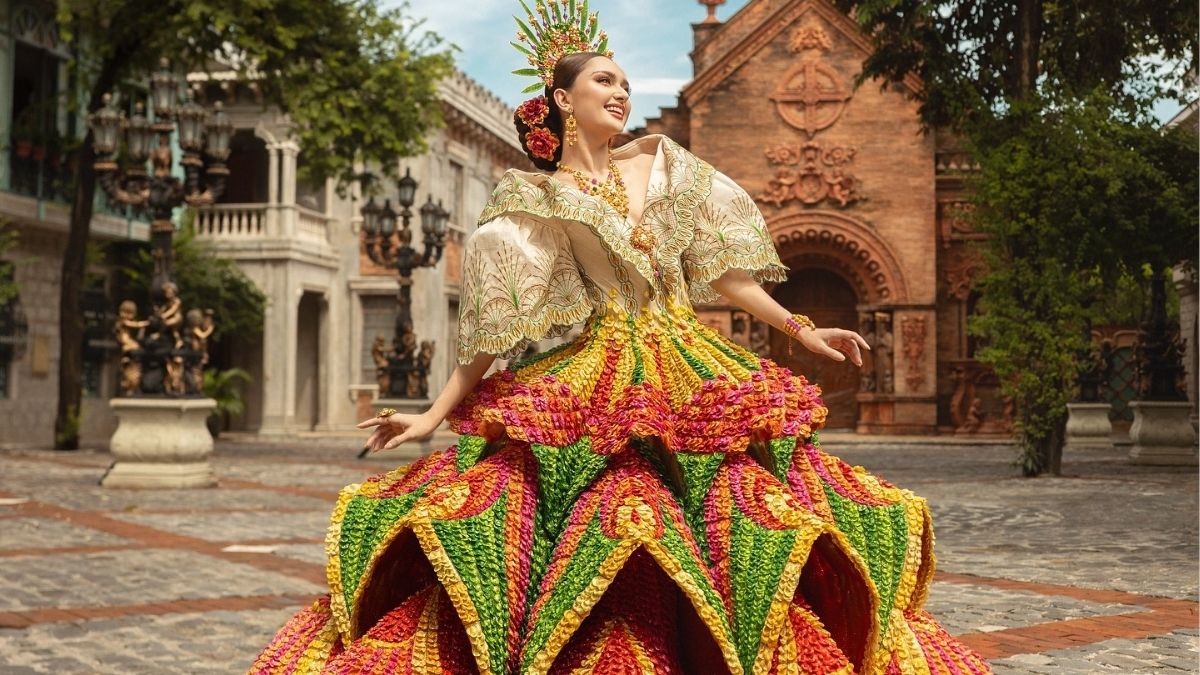 Ahtisa Manalo Embodies the Festival Queen with Her Miss Universe 2025 ...