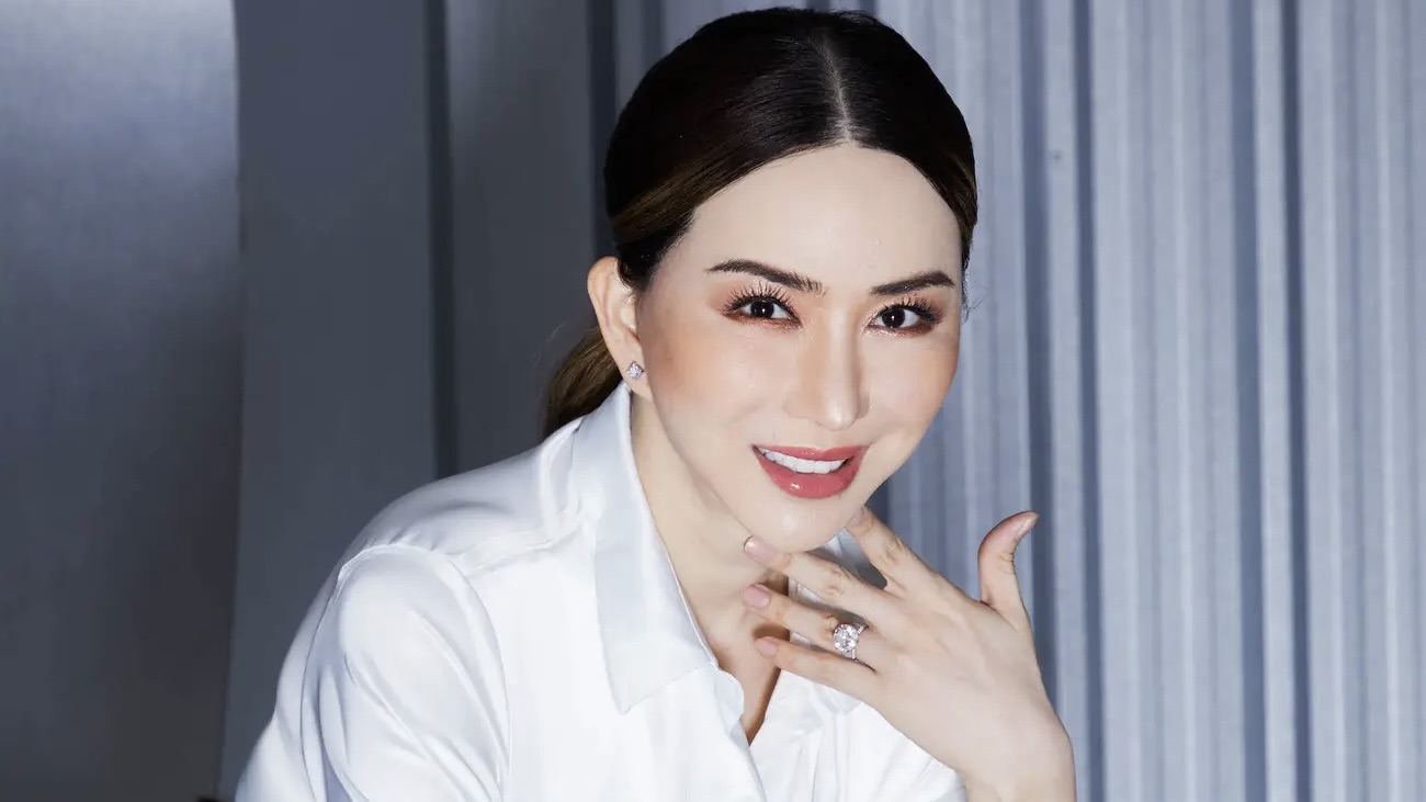 Anne Jakrajutatip, Former Miss Universe CEO, Was Sentenced to Two Years ...