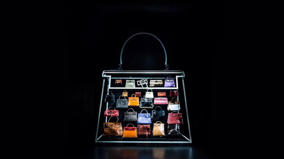 10 Luxury Fashion Houses and the Signature Items That Made Them Famous ...