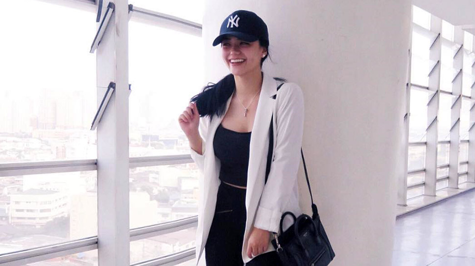 4 OOTD Spots at De La Salle-College of Saint Benilde | Preview.ph