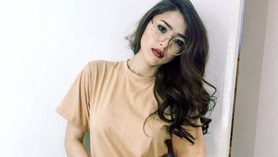 5 Times Kylie Padilla Spun '90s Grunge Her Way | Preview.ph