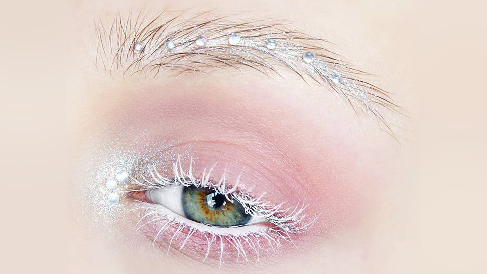 This Brow Trend Started As a Joke, but It's Now Taking Over Instagram ...