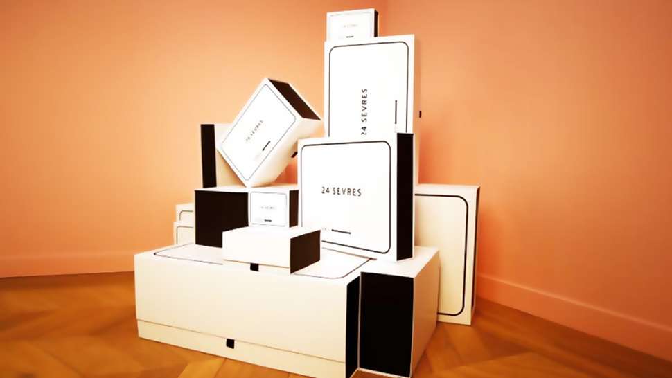 Your Fave Designer Items Will Be Sold on LVMH's New Online Shop ...