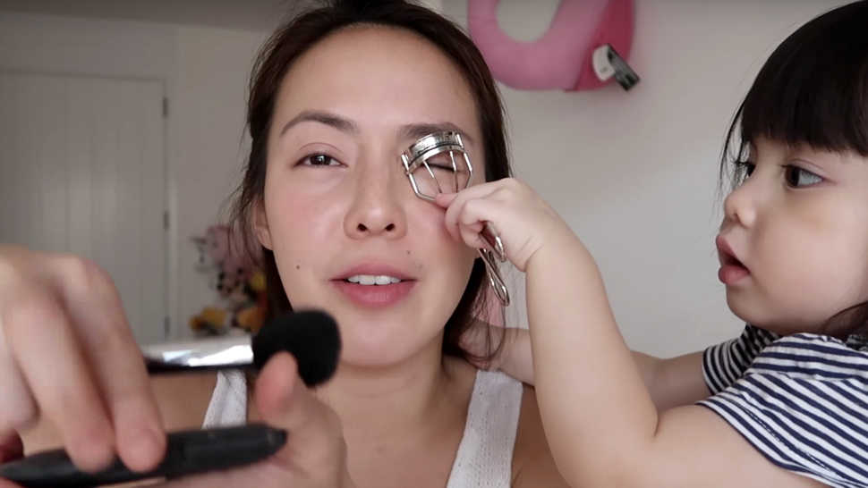 Andi Manzano-Reyes Trying to Do Her Makeup with Daughter Olivia Is the ...