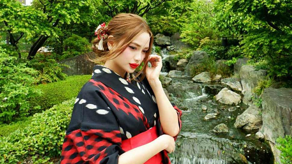 How to Shoot Your Instagram Travel Photos in Japan | Preview.ph