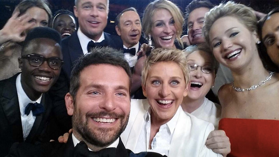 15 Star Studded Groufies | Preview.ph