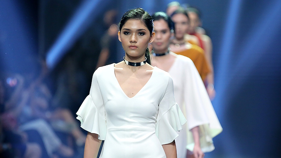 Luna by Jaz Cerezo | Preview.ph